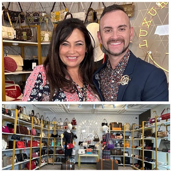 CHANEL | Bags | Dual Fun Show Elliottsluxury And Tanyaschmit Sunday At ...